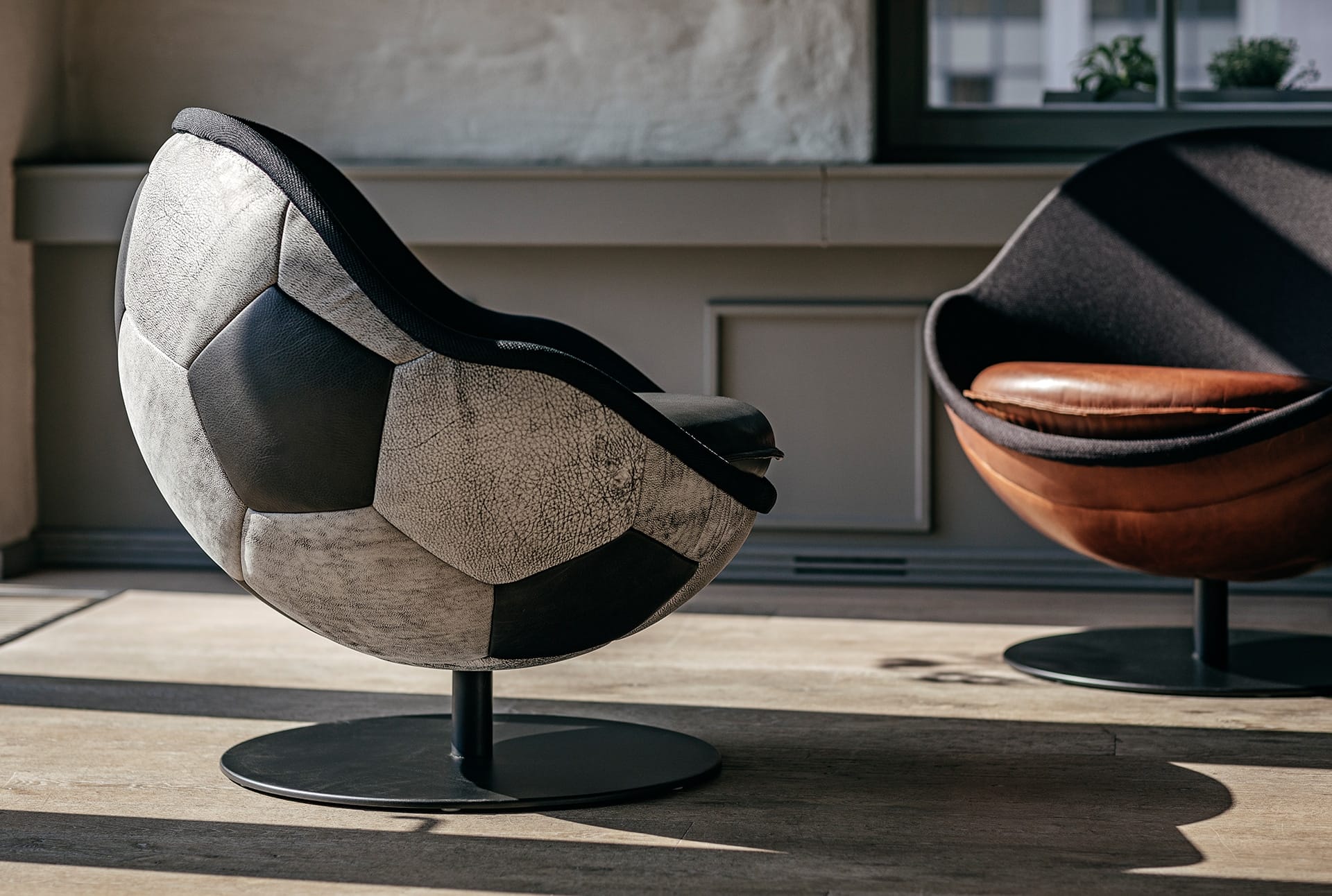 Hattrick - football counter stool