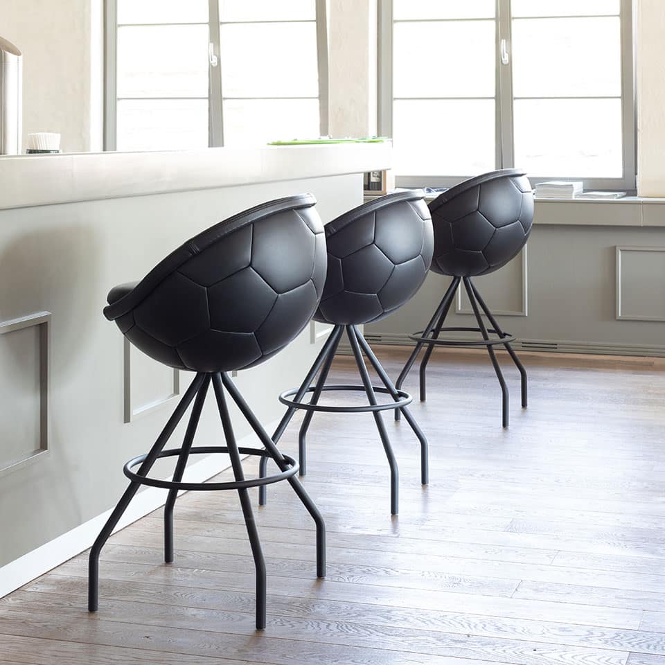 Football chairs – lillus hattrick